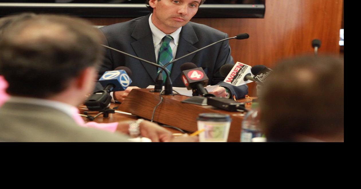 Buffalo School Board president Louis Petrucci receives standing ovation ...