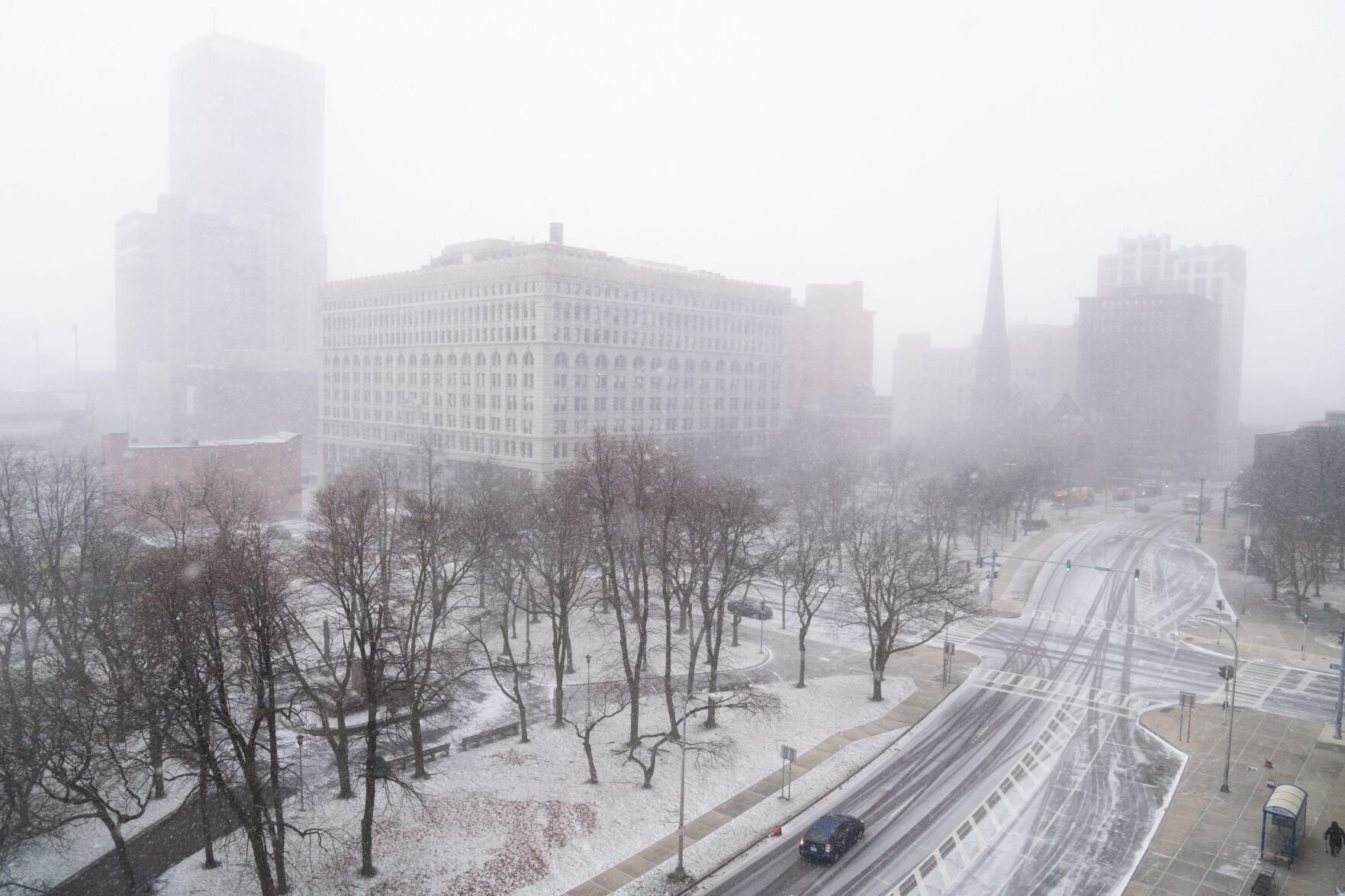 Lake-effect snow machine kicks into gear in WNY