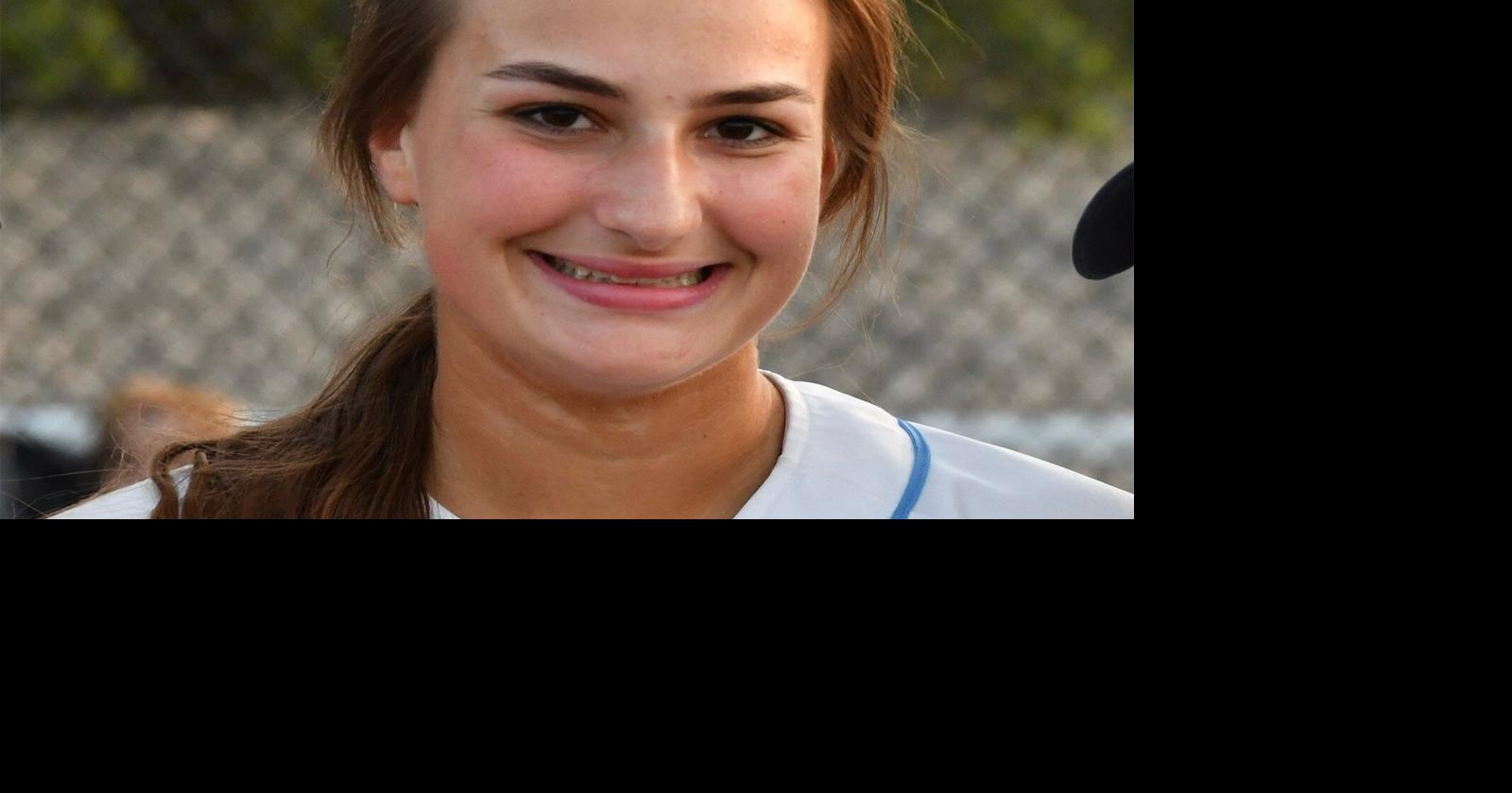 St. Mary's infielder Anna Dovey to play softball at Tennessee-Chattanooga
