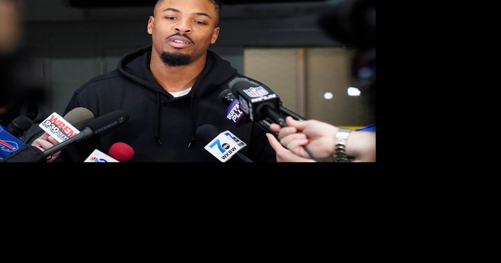 Bills' Greg Rousseau changes agents in advance of third season