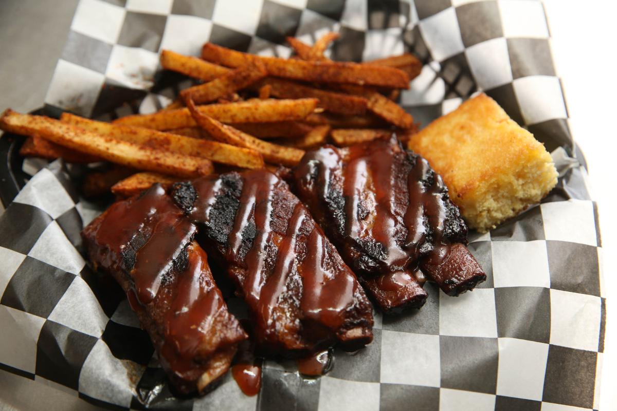Sit down inside for some R&R BBQ | Dining | buffalonews.com