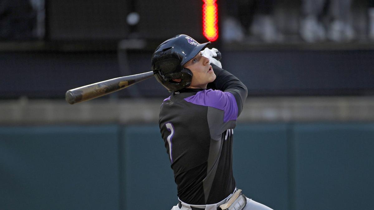 Niagara struggles early in regional NCAA tournament loss