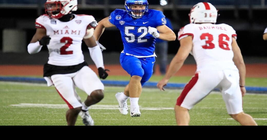 West Seneca East's Shaun Dolac earns scholarship with UB football