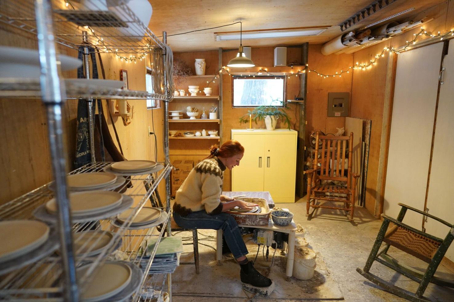 How Peach Pit Pottery's plateware perfects restaurant meals