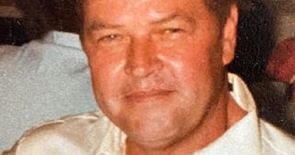 Eugene M. Branch, 87, retired steamfitter, operated Jolly Jug tavern