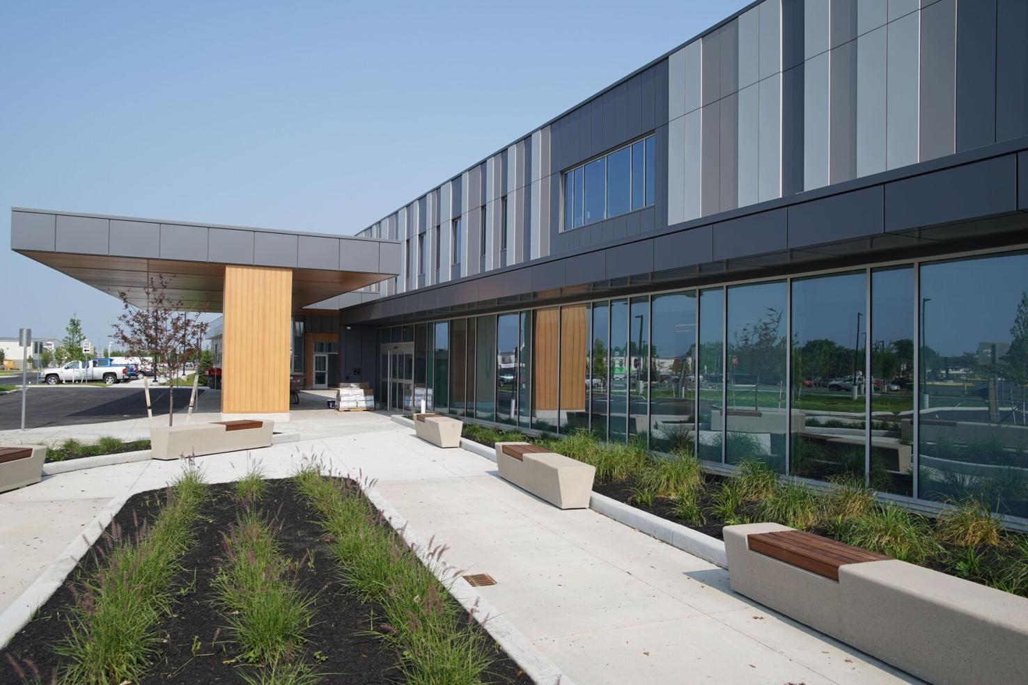 Massive 716 Health complex cuts the ribbon in Amherst