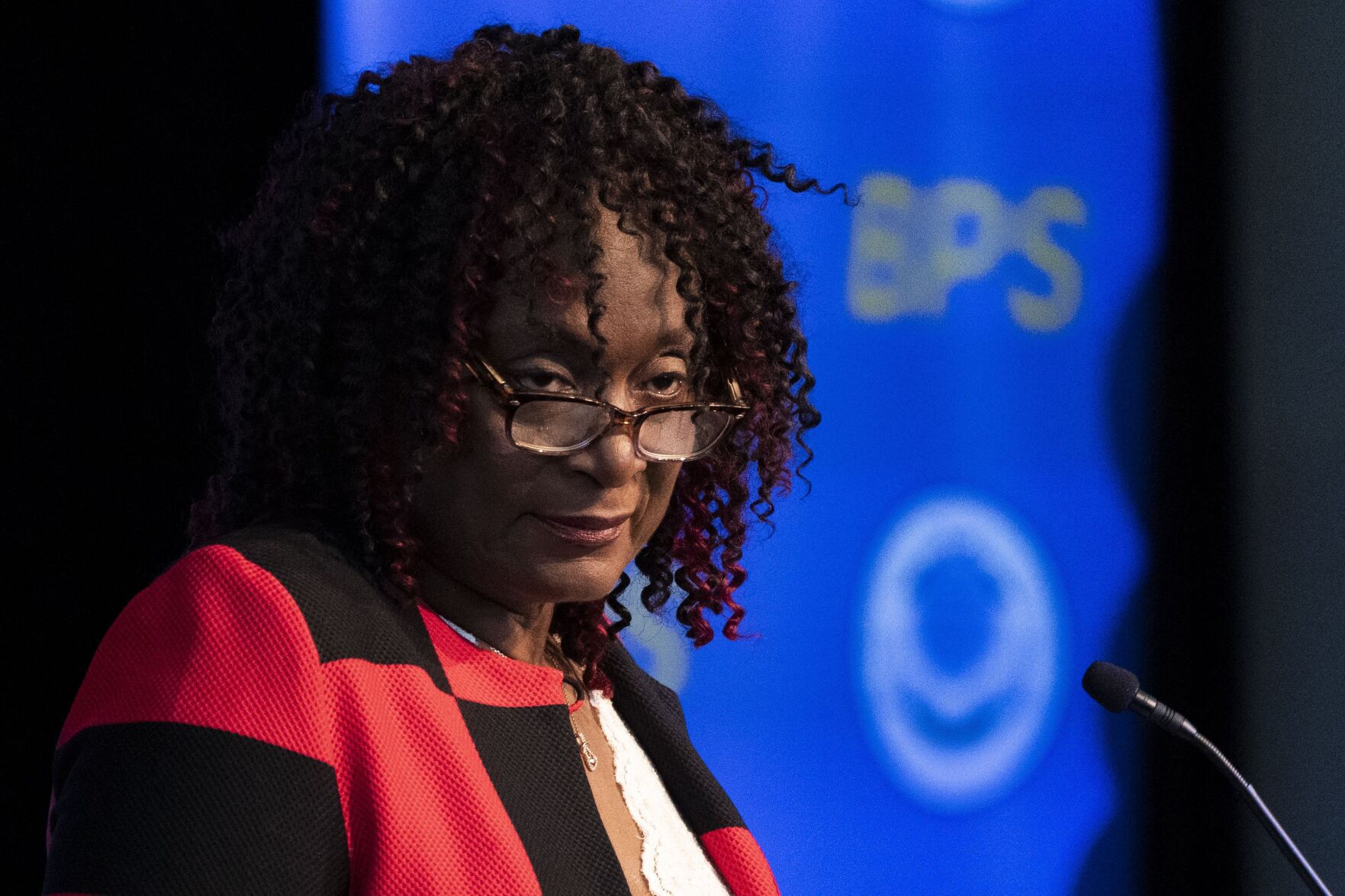 Buffalo Schools agrees to bus contract with First Student