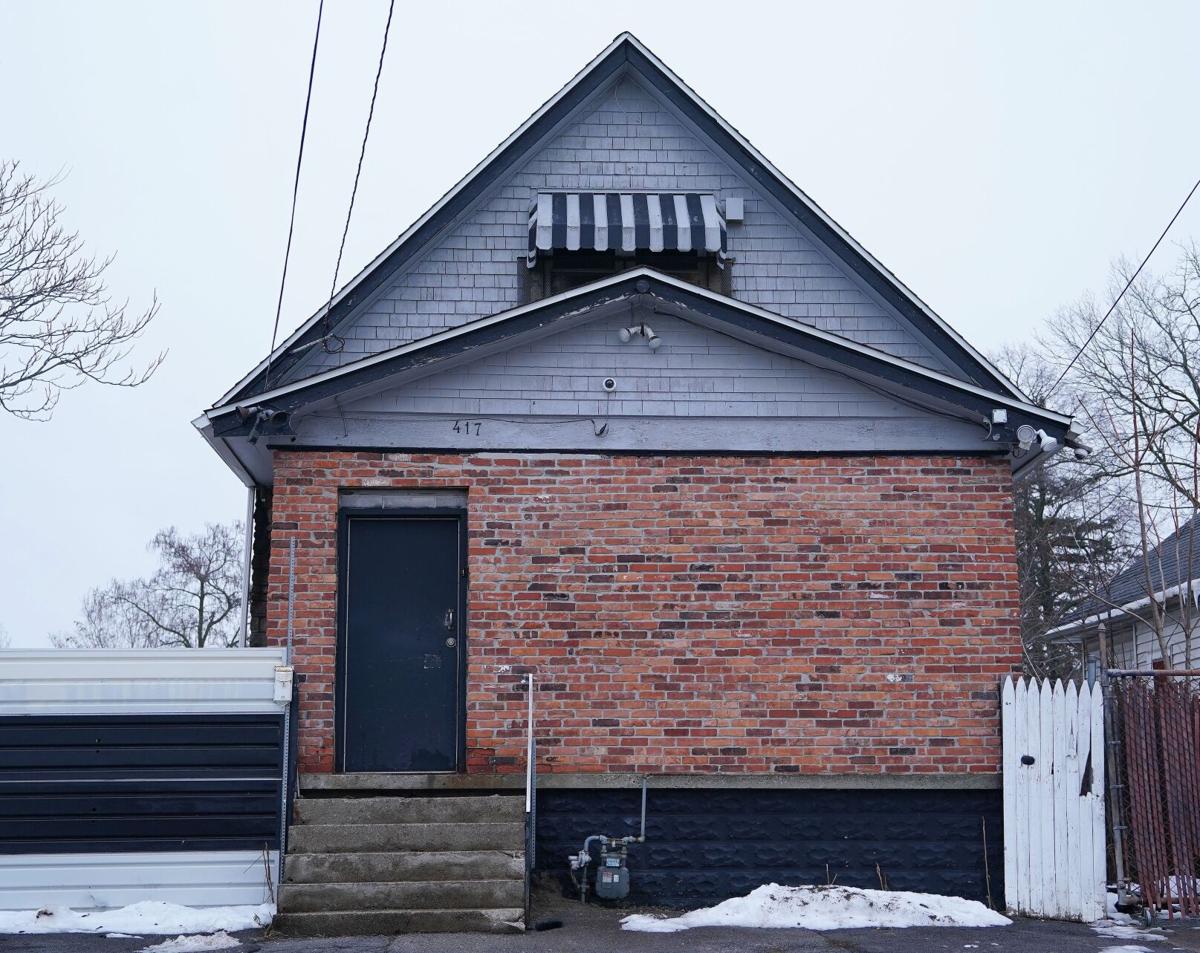 Judge keeps accused leader of Outlaws Motorcycle Club jailed