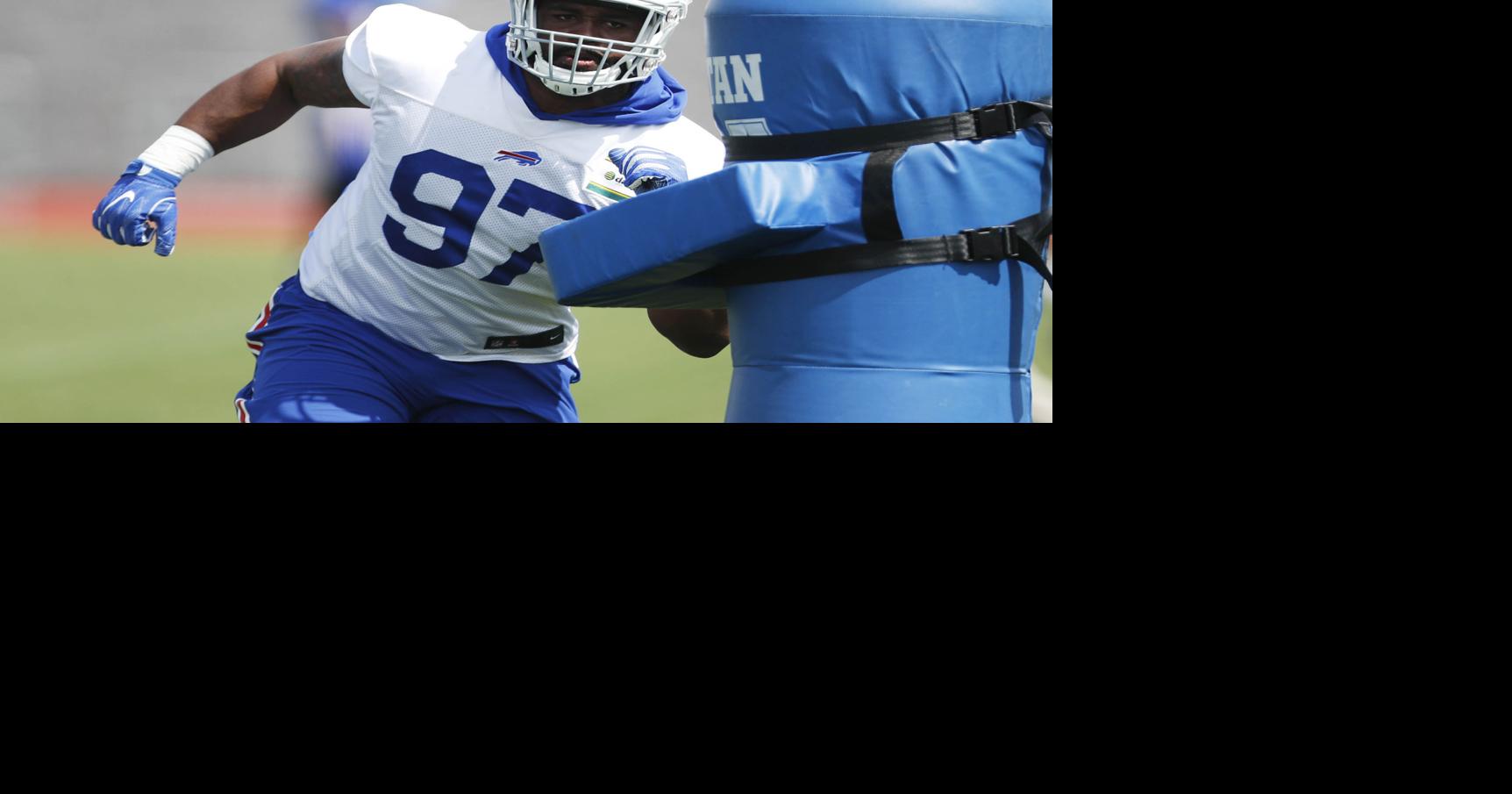 Bills claim DL Albert Havili, waive DT Marquavius Lewis