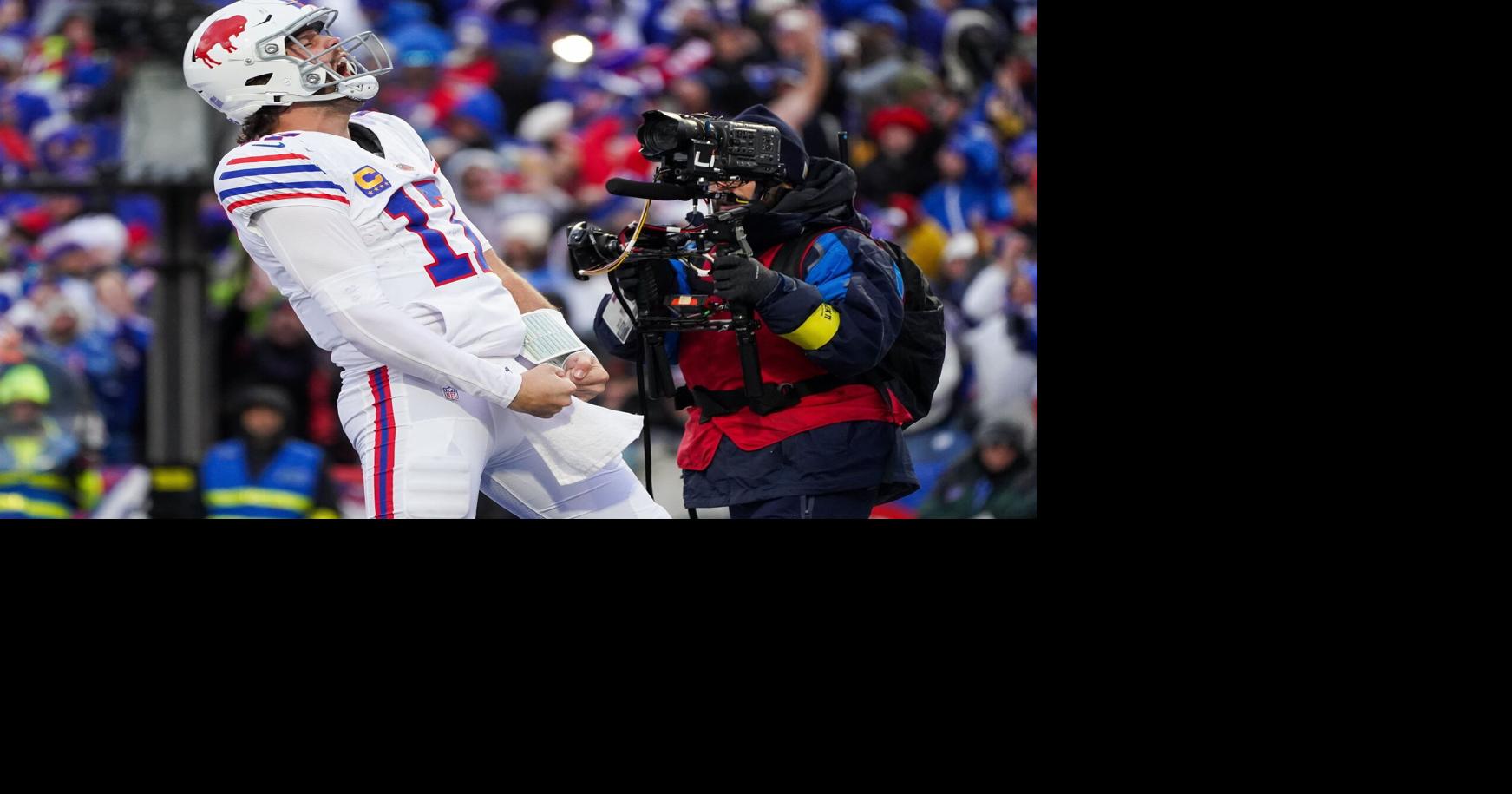 Josh Allen's six touchdowns lead Bills past Buccaneers