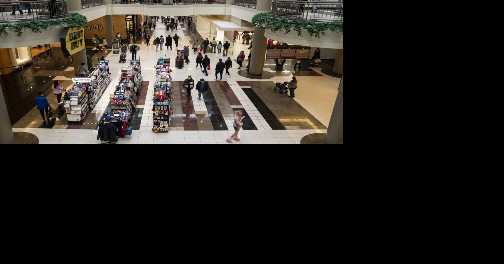 Buffalo stores hiring fewer holiday workers