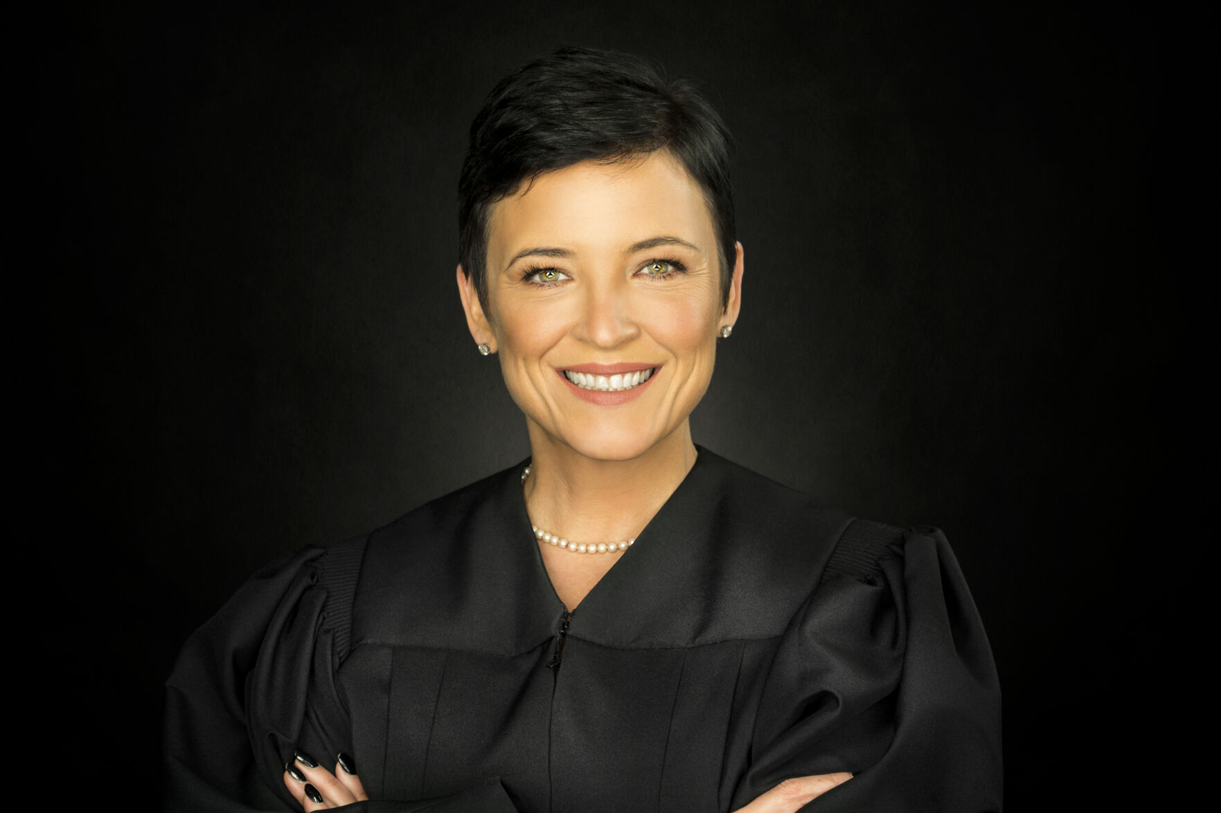 Six candidates vie for five vacancies on the State Supreme Court