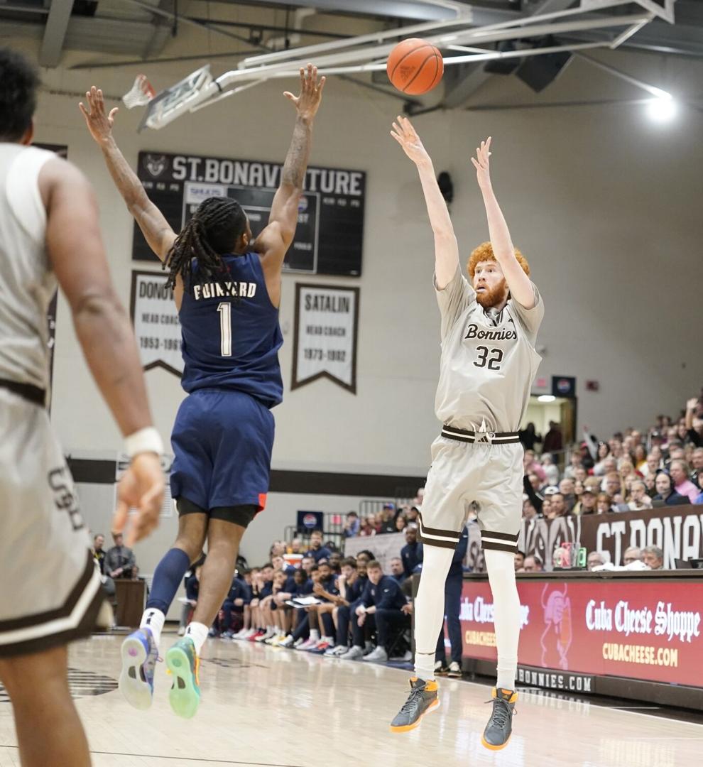 Mitchell's performance not enough in Bona's loss to Duquesne