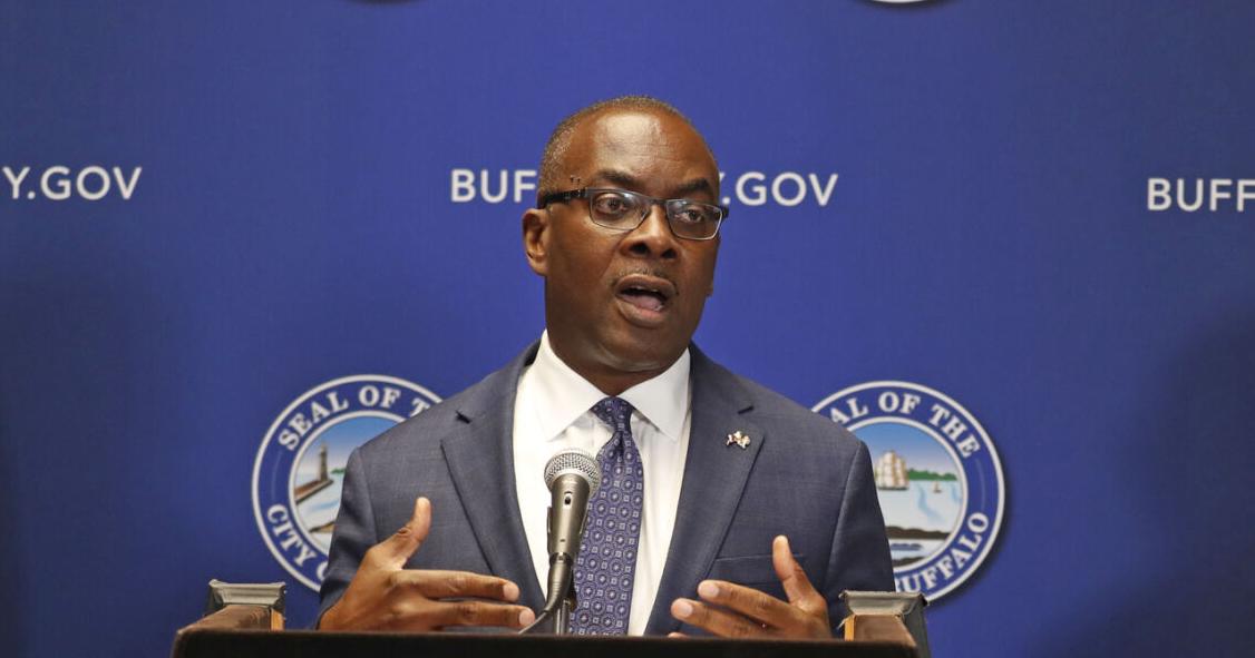 Alan Pergament: Sunny Hostin's emotion, diversity lesson highlight ...