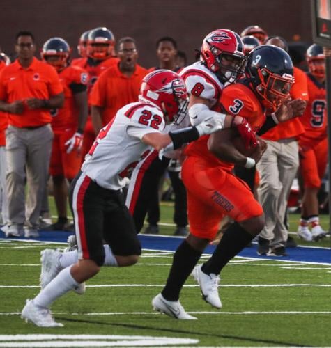 Bennett beats Clarence 36-7 in home opener, defense dominates