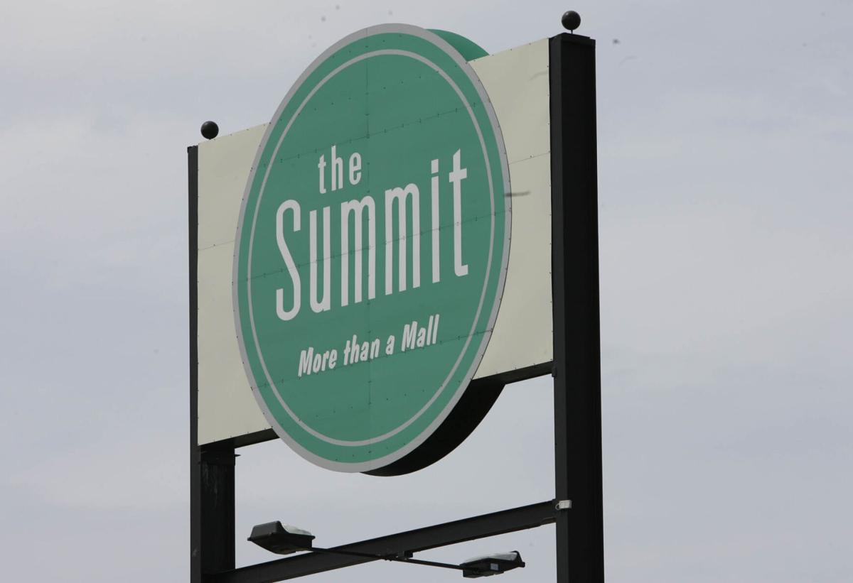 Police: Man with toilet seat broke into old Summit mall to 'relive ...