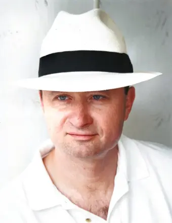 Gary J. Witkowski, 70, custom hatmaker for Hollywood, Broadway stars