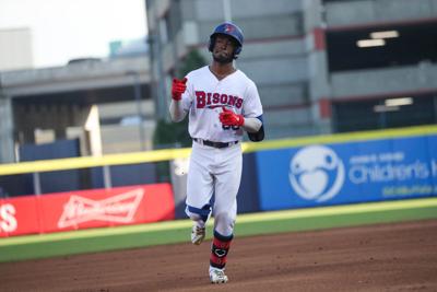 Samad Taylor's new approach at plate helps him excel with Bisons
