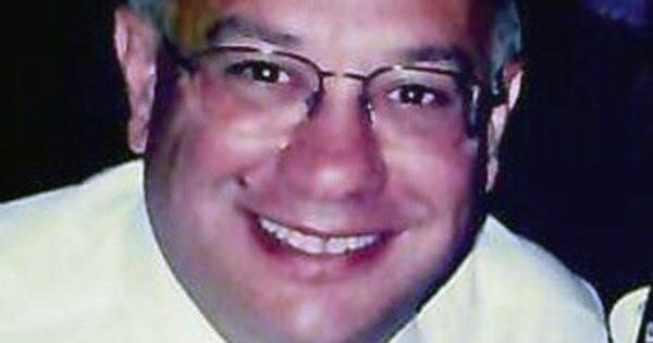 Anthony J. Cipolla, 65, longtime financial adviser, school football star