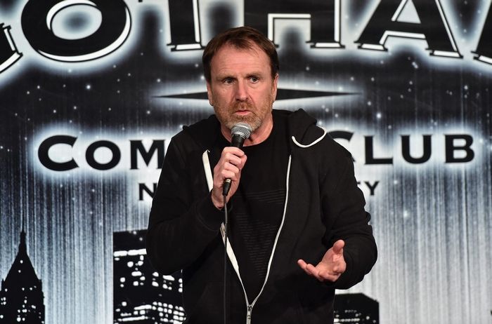 Colin Quinn keeps it real