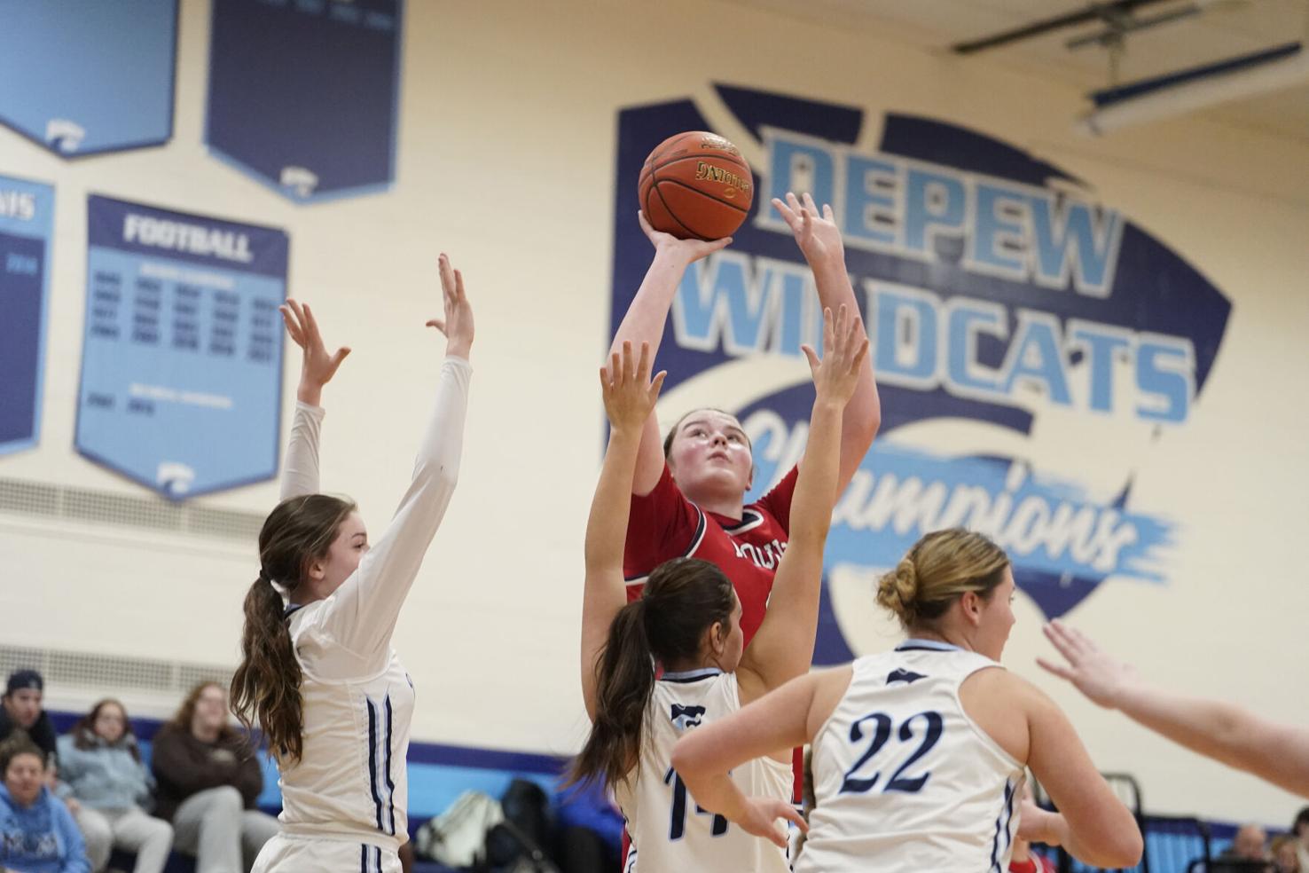 5 questions with Iroquois basketball player Kendall Hulsman