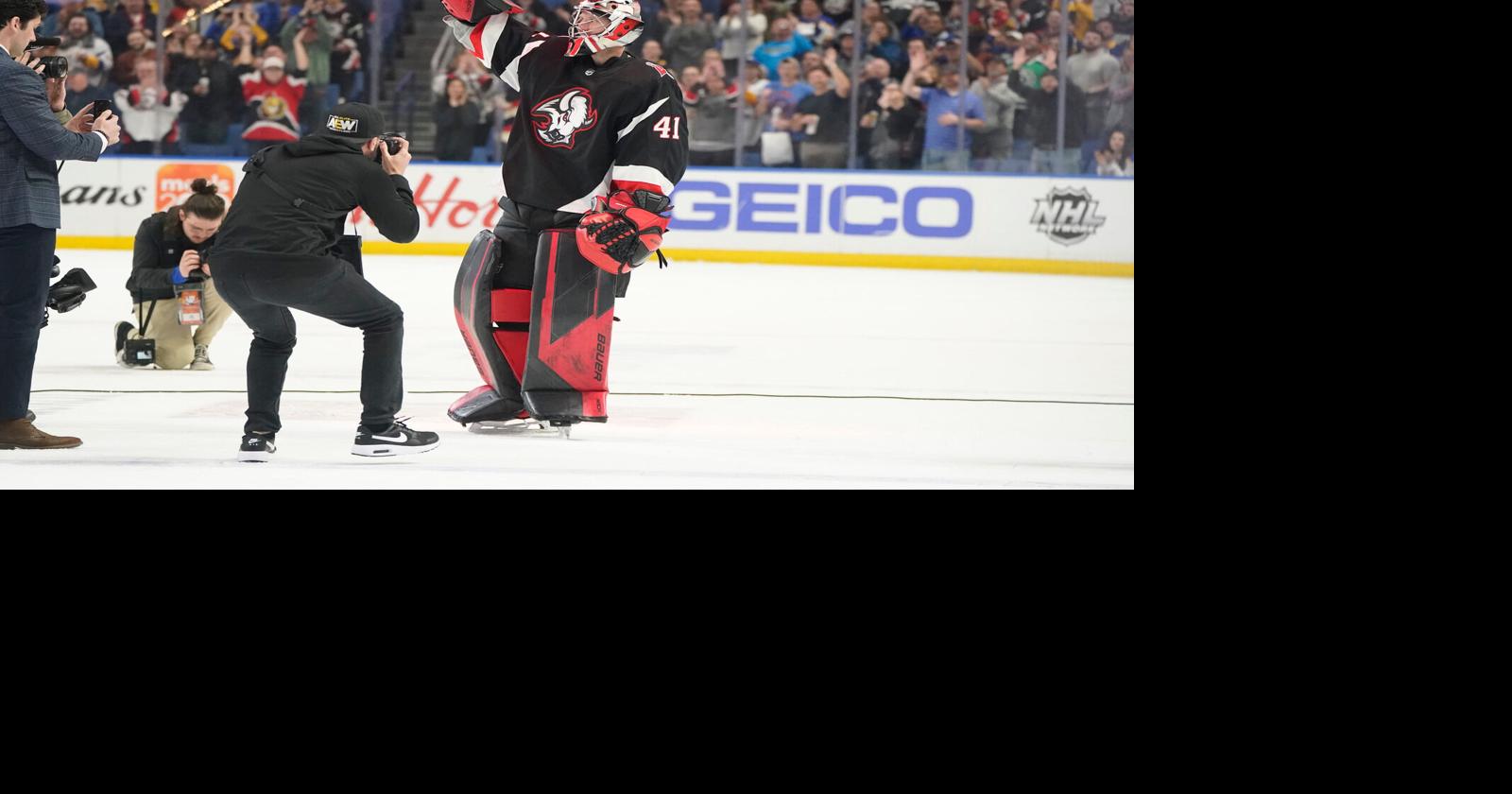 Buffalo Sabres give Craig Anderson a proper sendoff