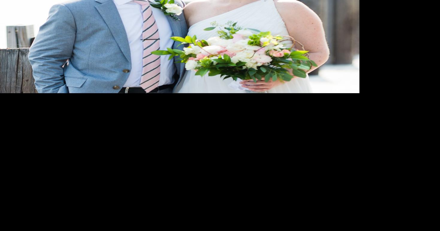 Emily A. Dinsmore and Frederick N. Meyer are wed in Niagara Falls