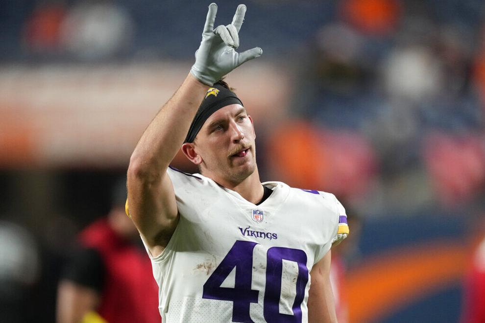 Who is Zach Davidson, the practice squad player shoved by Packers' Quay Walker?