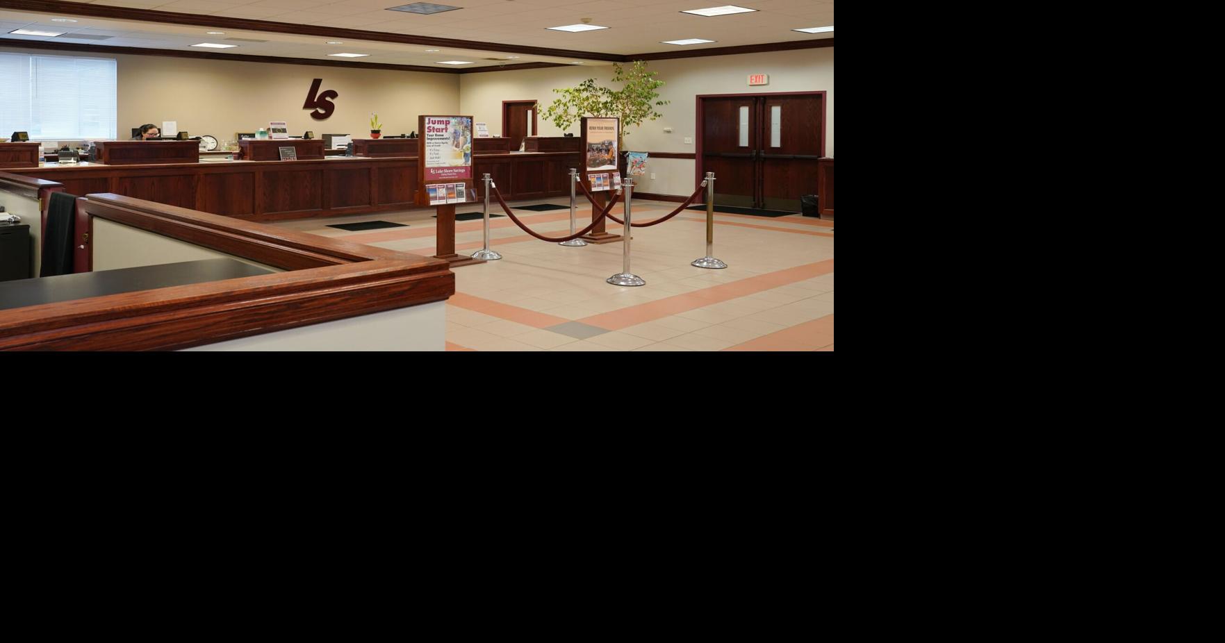 Lake Shore Bank's parent advances conversion