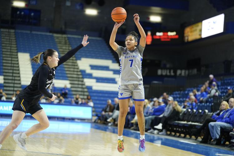 UB freshman scores career-high against Kent State