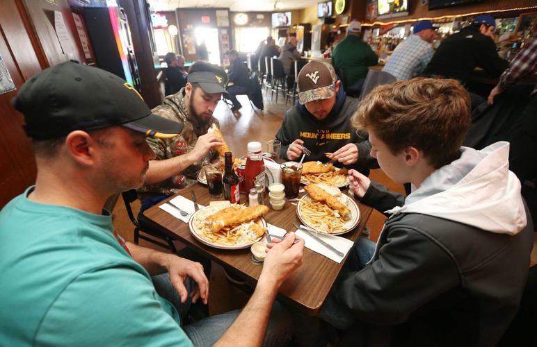 Wiechec's Lounge features textbook fish fry