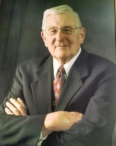 Richard "Woj" Wojciechowski, 90, revered coach, teacher at St. Mary's ...