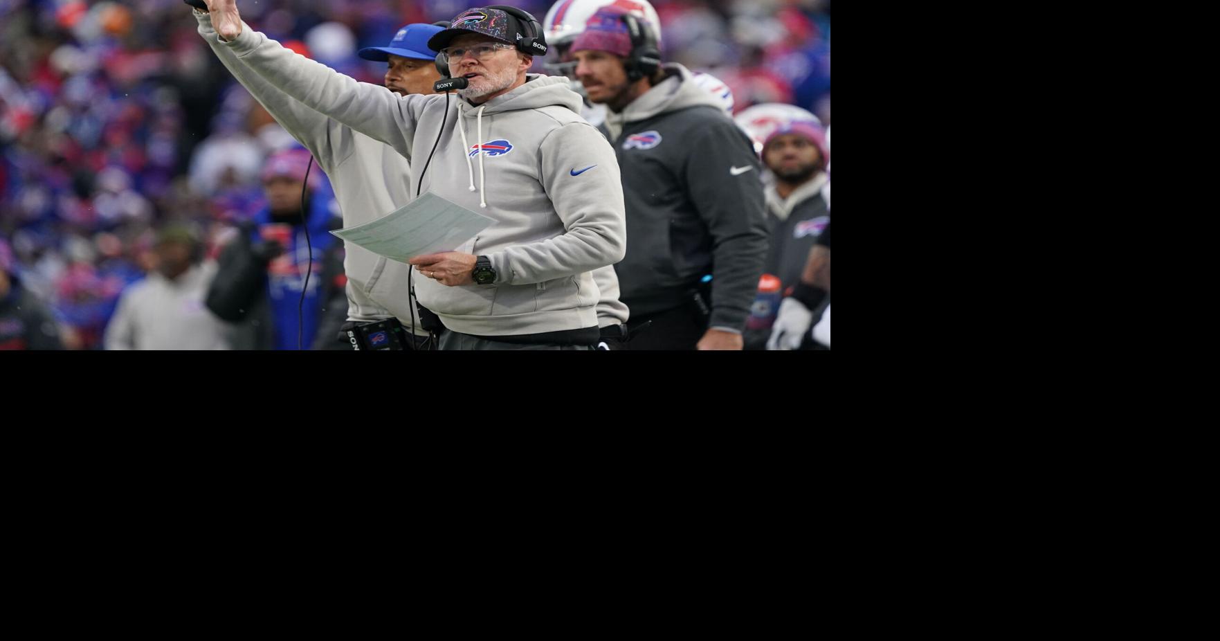 Watt, Eagle showcase chemistry, humor in Bills victory