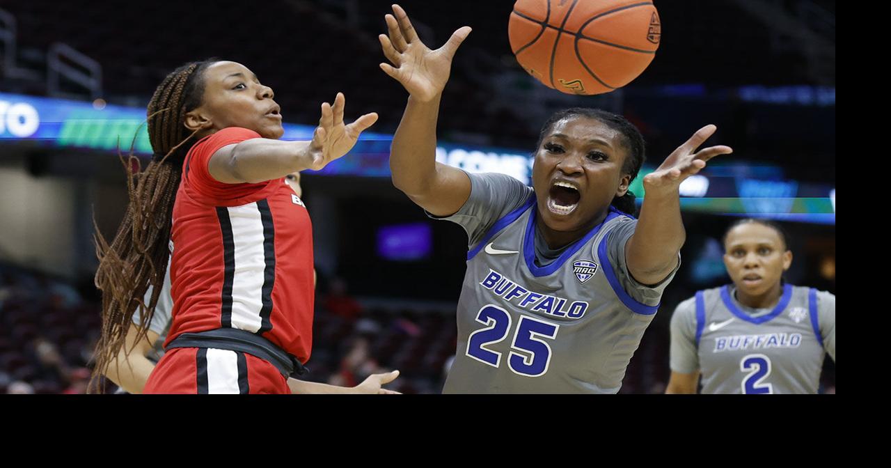 UB forward Adebola Adeyeye sparks joy, energy for Bulls