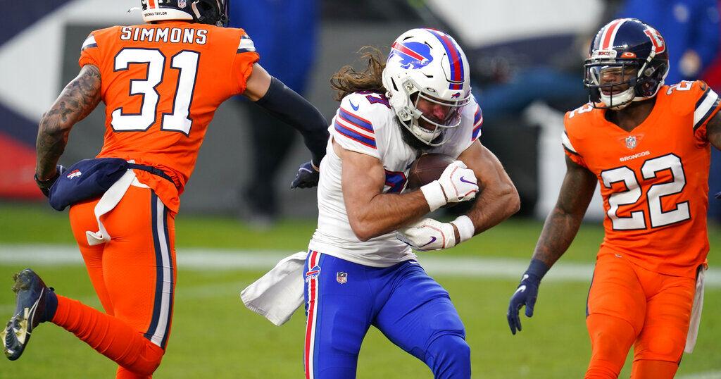 Jake Kumerow catches TD pass as Bills tie NFL record