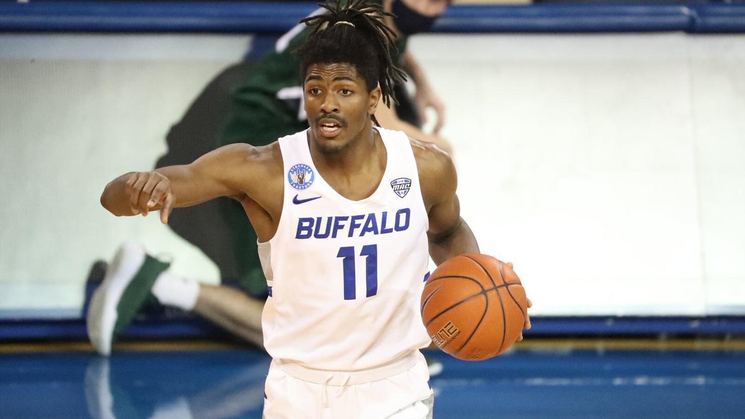 Jeenathan Williams leads UB men to victory at Western Michigan