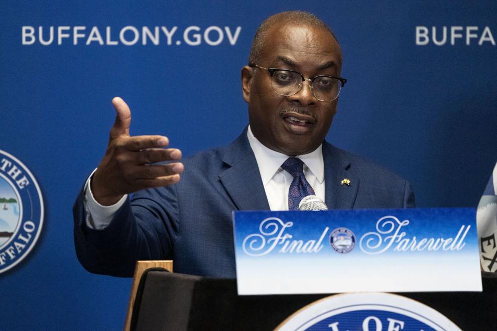Buffalo mayor Byron Brown resigns