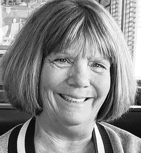 JAMES, Pamela Jean (Roach)