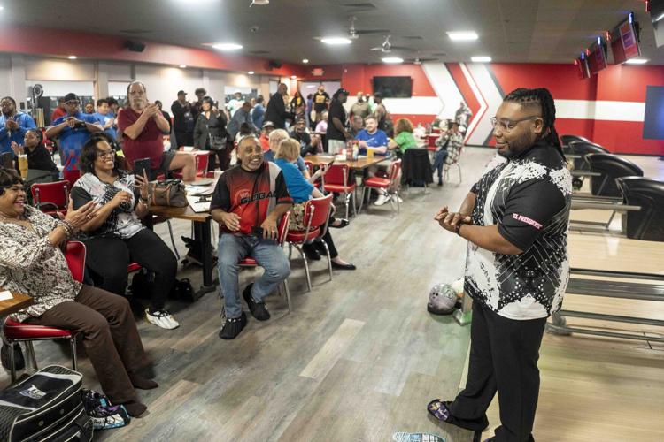 Buffalo's Desron Weatherspoon on bowling the 41st ever 900