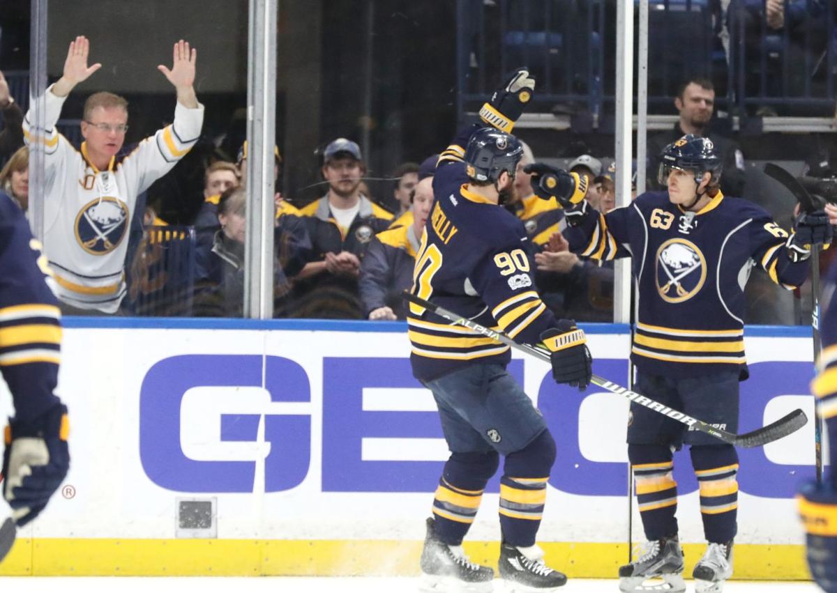Quick Hits: Sabres 5, Maple Leafs 2