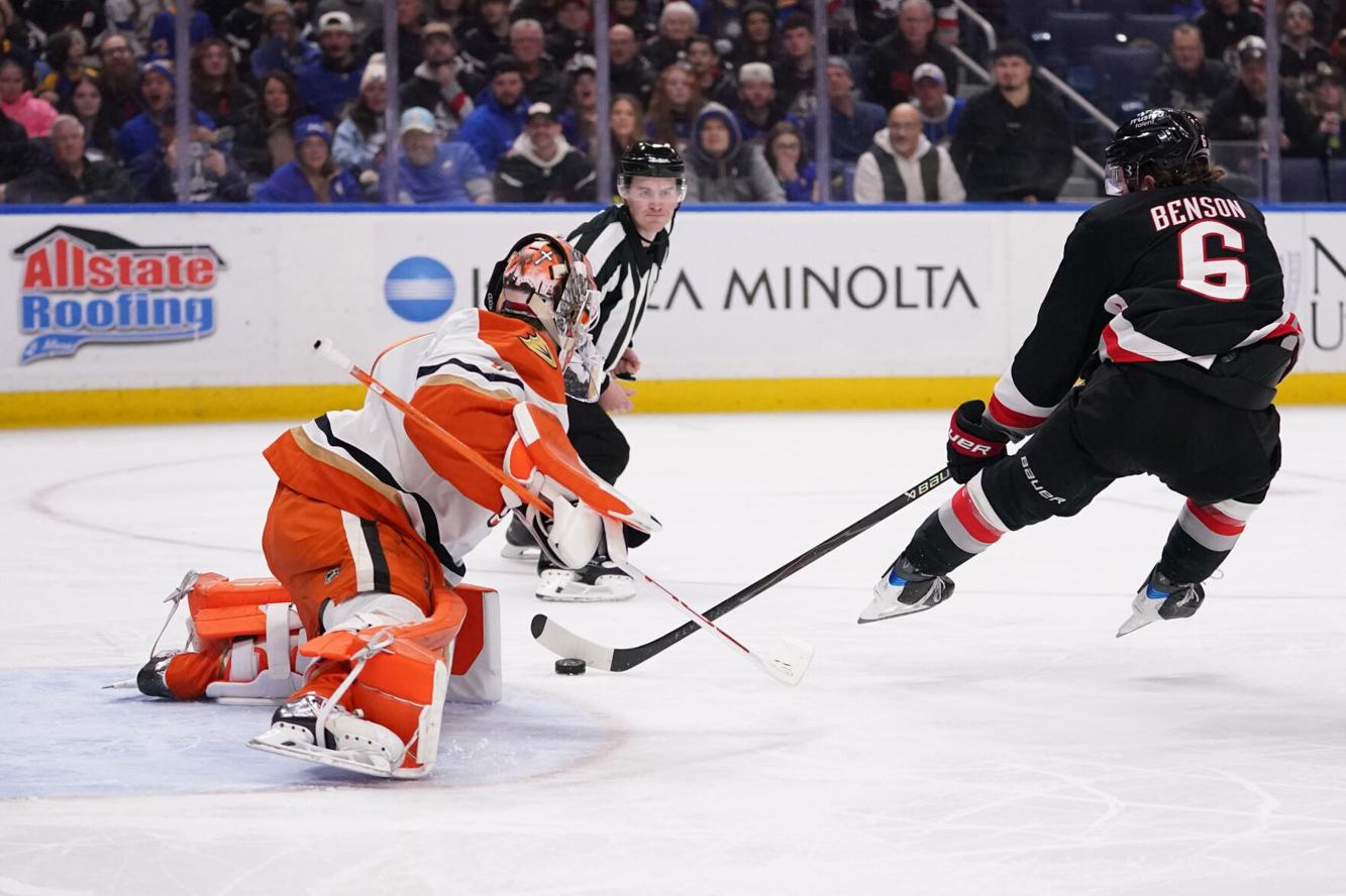 Buffalo Sabres defeat Anaheim Ducks, 5-3