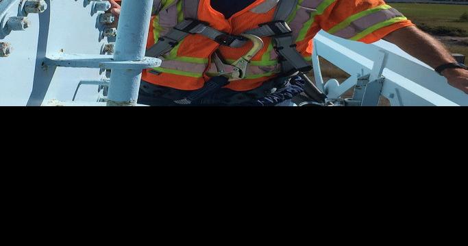 Andrew W. Dalgleish receives certification