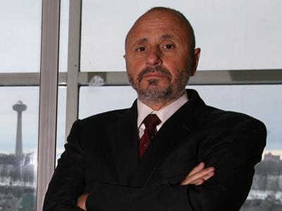 Feds drop charges that Frank Parlato Jr. stole from Seagrams heirs