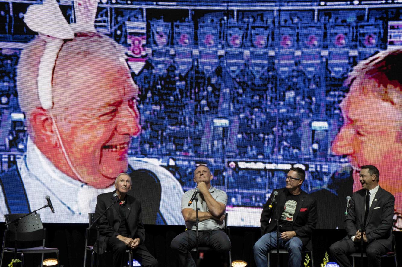 Photos: A tribute to Rick Jeanneret