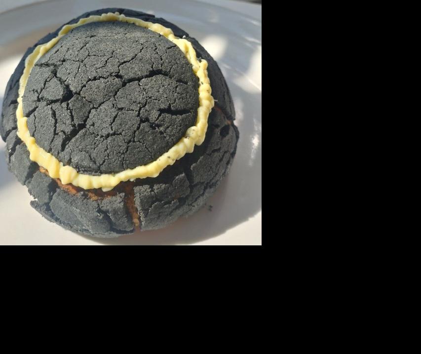 Where to find eclipse-themed foods in Buffalo area