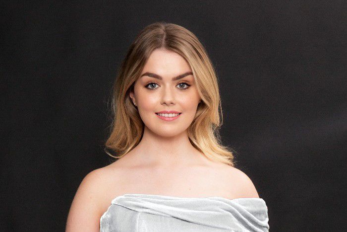 Celtic Woman charms Kleinhans with 'The Best of Christmas'