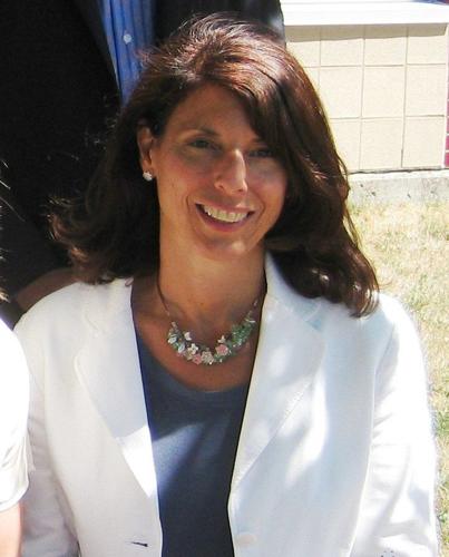 Liz Kahn joins board