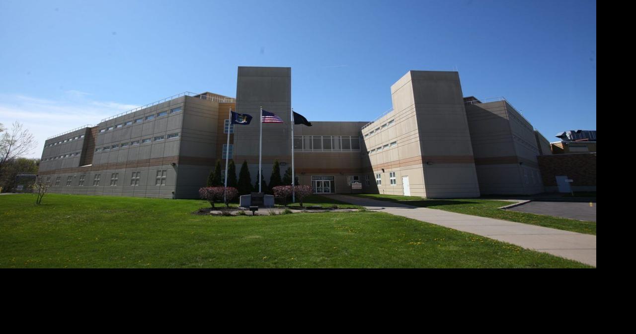 Amherst murder suspect killed self in jail, Niagara sheriff confirms