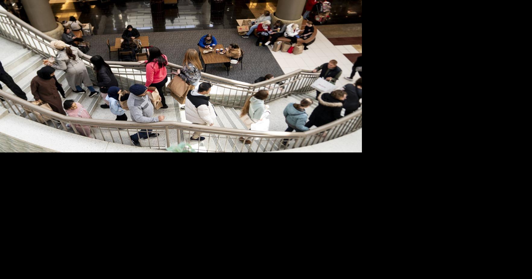 Pyramid back in control at Walden Galleria