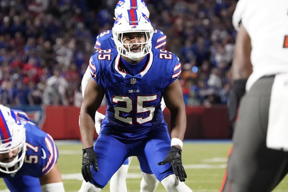Buffalo Bills linebacker Tyrel Dodson praised for his play